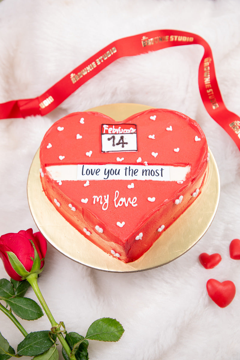 Surprise Message Valentine Cake – THE BROWNIE STUDIO